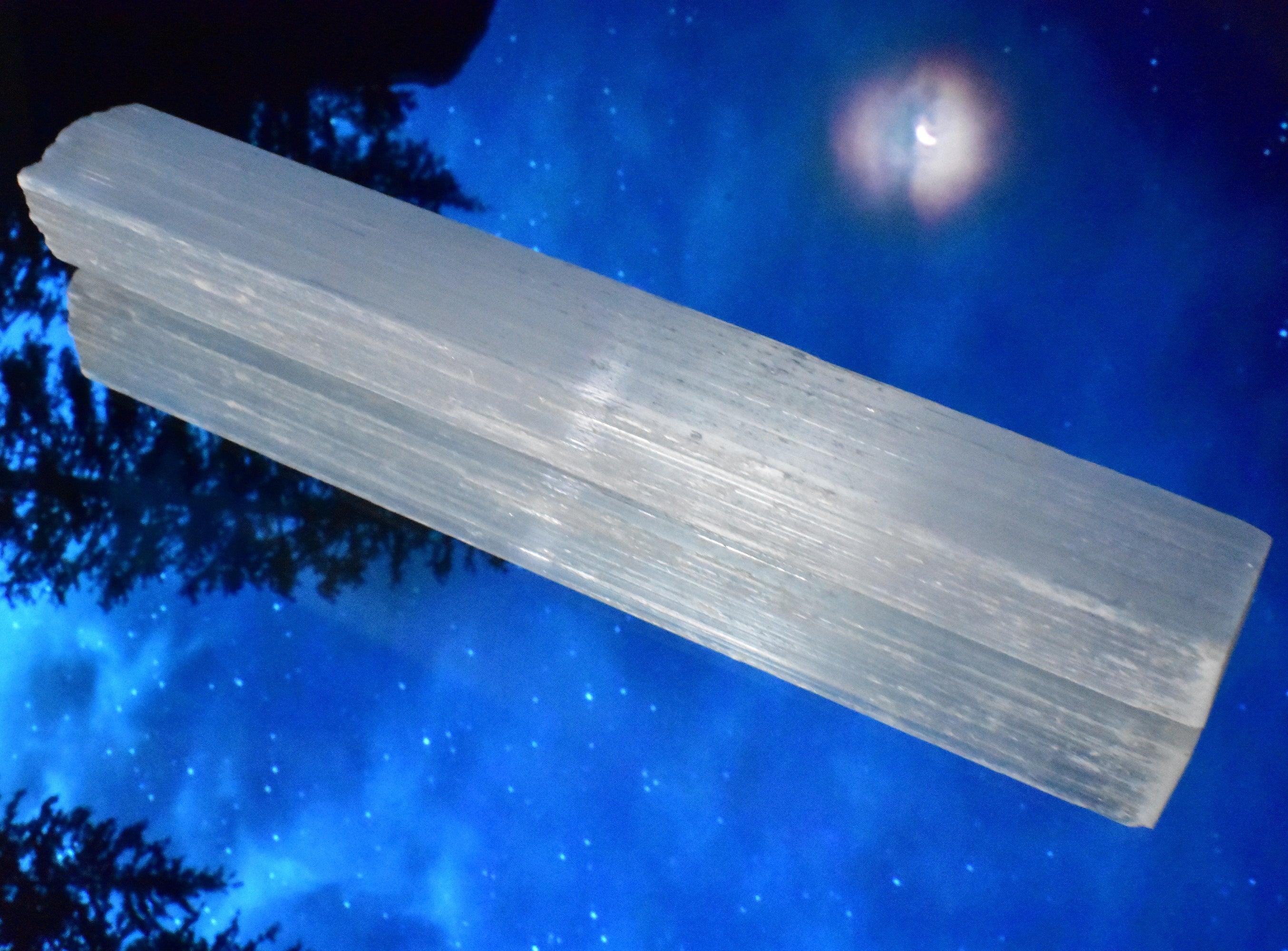 Selenite Healing Properties – Blue Moon Pup